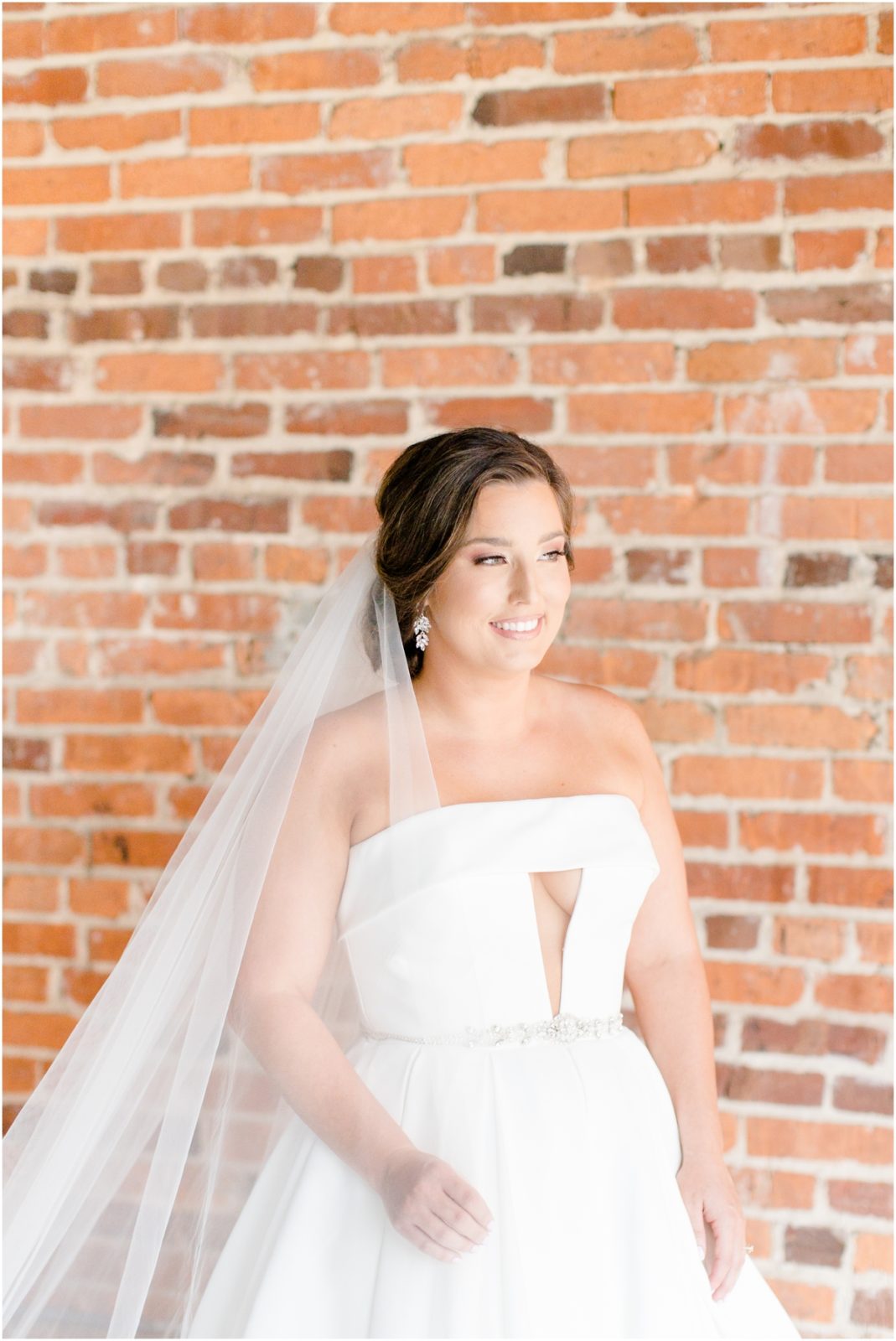 1800 Drayton Bridal Session | Alexis - jacquelineandlaura.com
