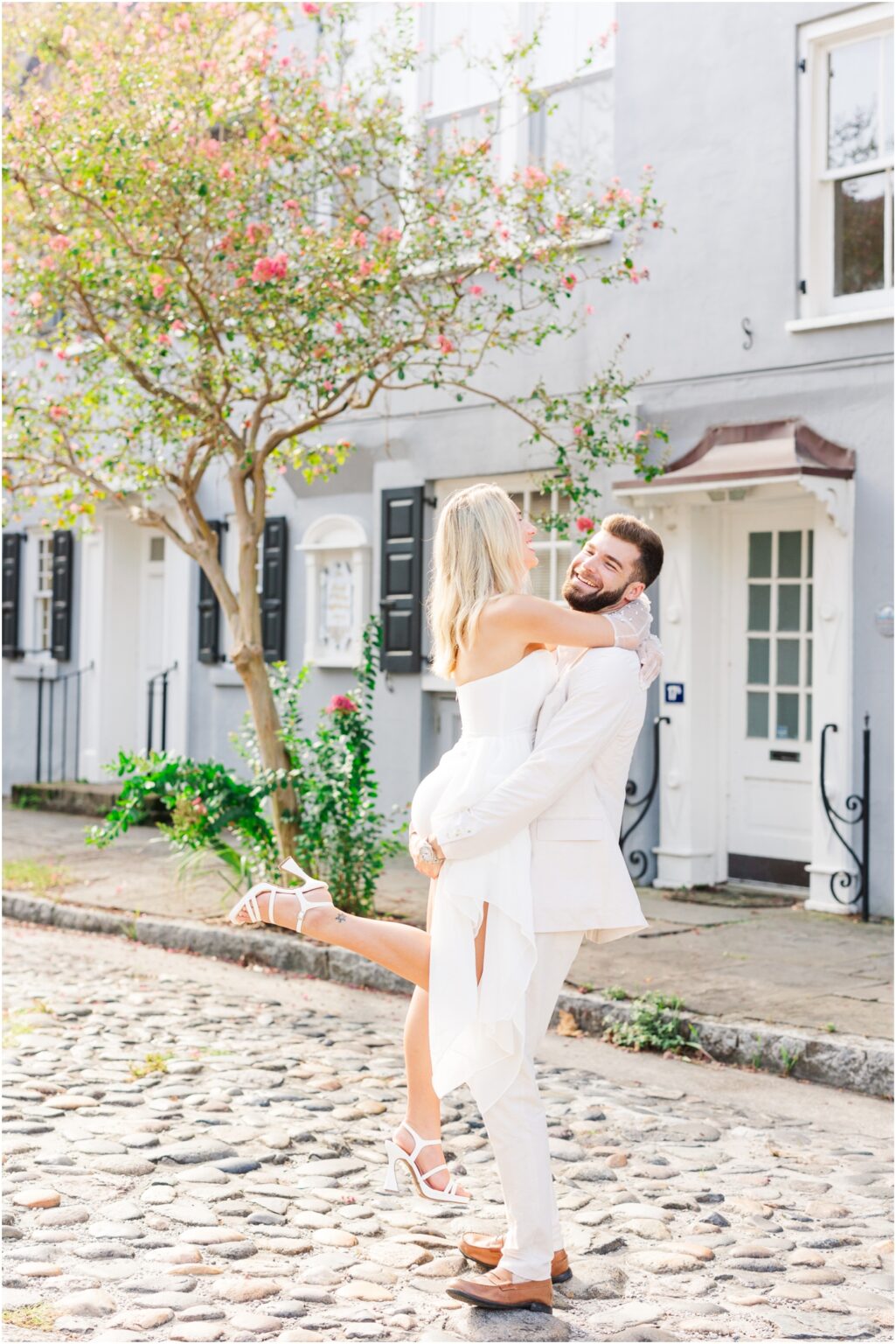 Broad Street Engagement Session in Charleston, SC | Jade & Brett ...